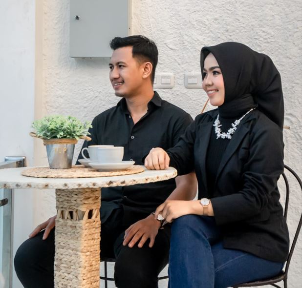 Della & Sawir’s Wedding Invitation - Invitara Digital Invitation